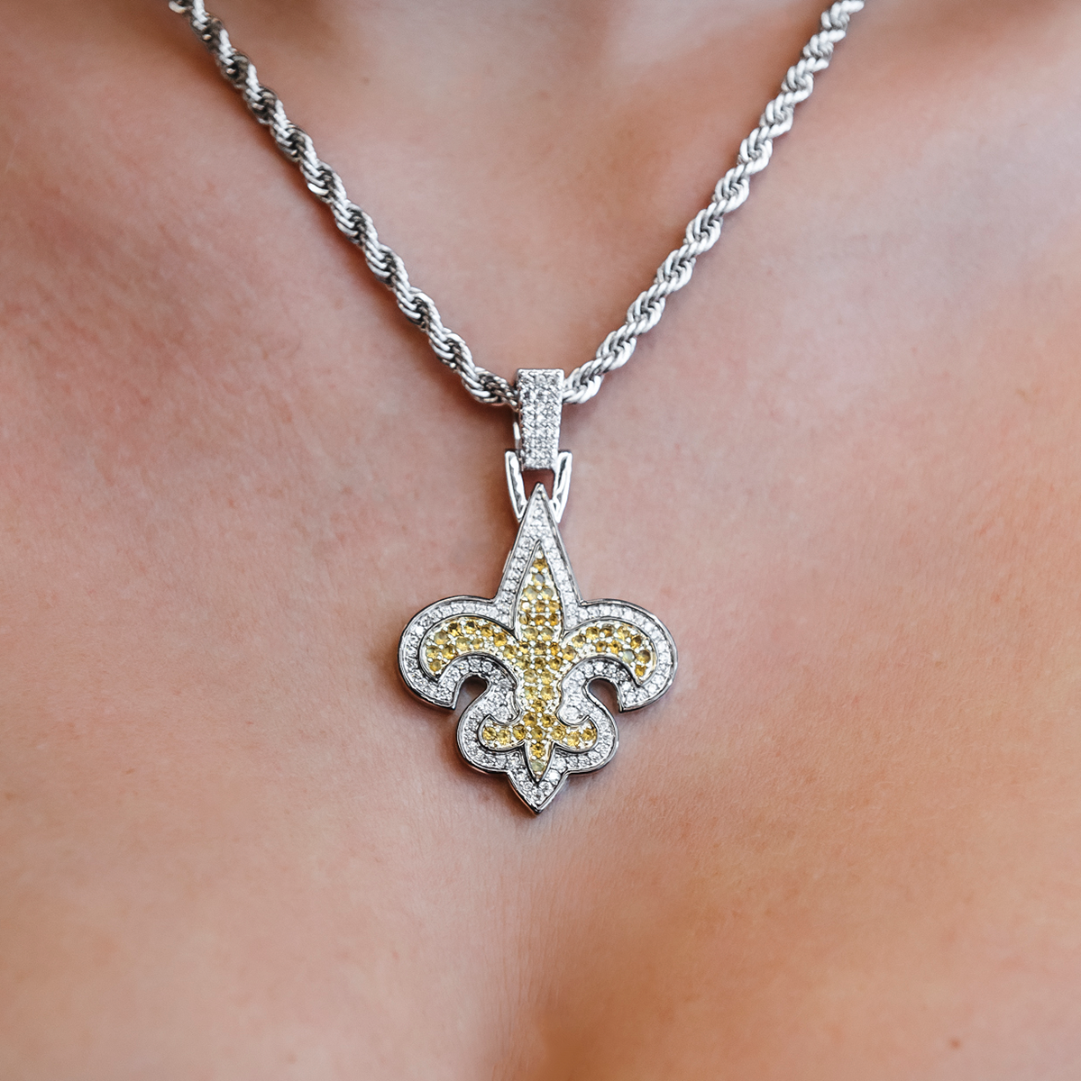 New Orleans Saints Official NFL Pendant – The GLD Shop