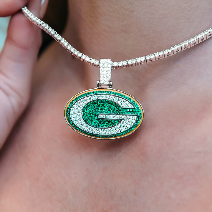 Green Bay Packers Official NFL Pendant – The GLD Shop