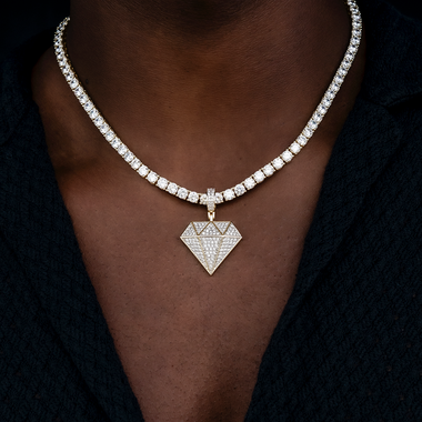 GLD Diamond Pendant – The GLD Shop