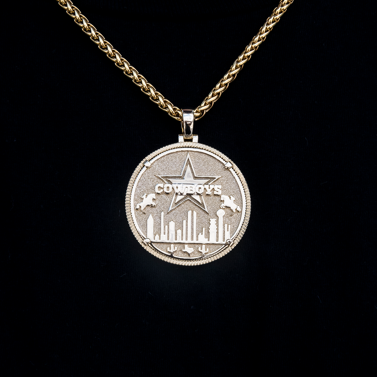 Dallas Cowboys Official NFL Coin Pendant – The GLD Shop