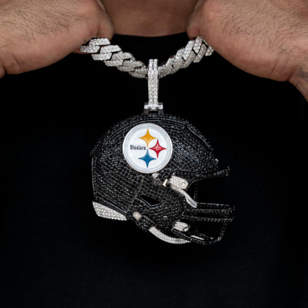Giant Pittsburgh Steelers Official NFL Helmet Pendant – The GLD Shop
