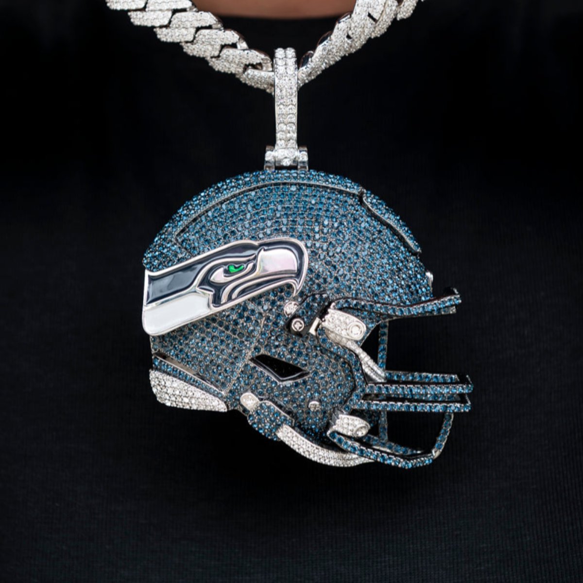 Giant Seattle Seahawks Official NFL Helmet Pendant – The GLD Shop
