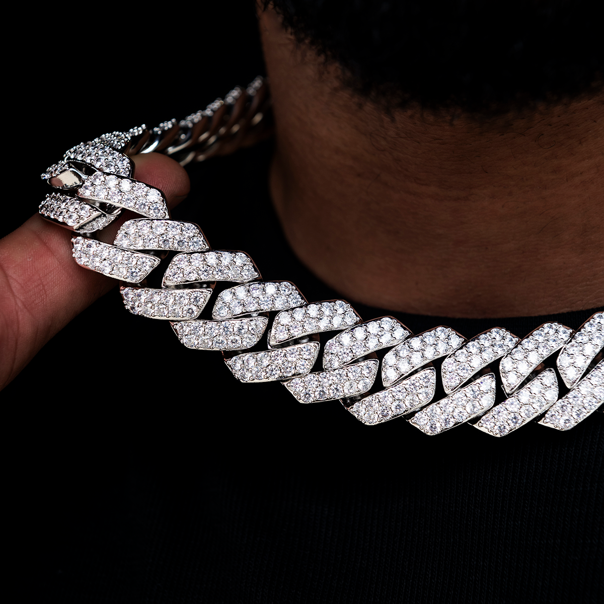 Diamond Prong Link Chain in White Gold - 25mm – The GLD Shop