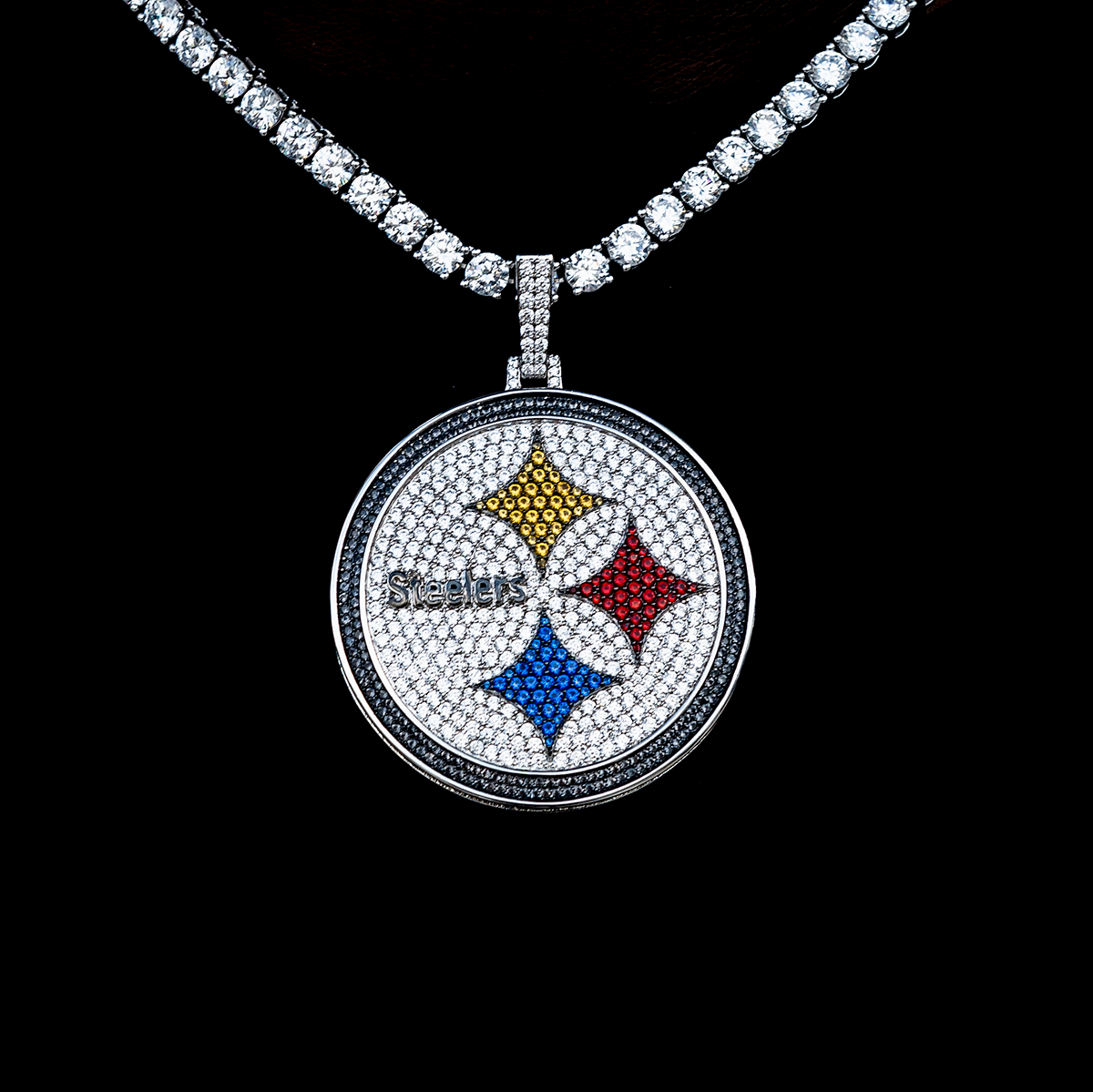 Pittsburgh Steelers Official NFL Large Pendant - The GLD Shop