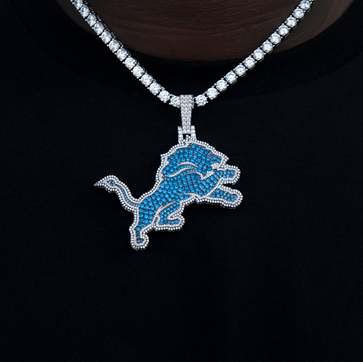 Detroit Lions Official NFL Large Logo Pendant – The GLD Shop