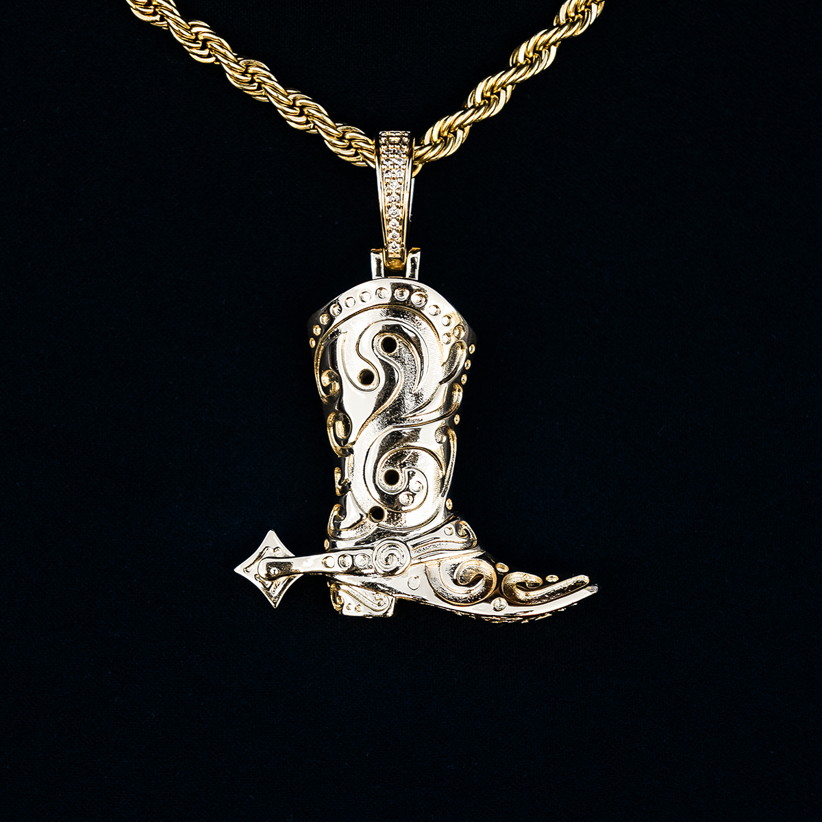 Cowboy Boot Pendant in Yellow Gold – The GLD Shop