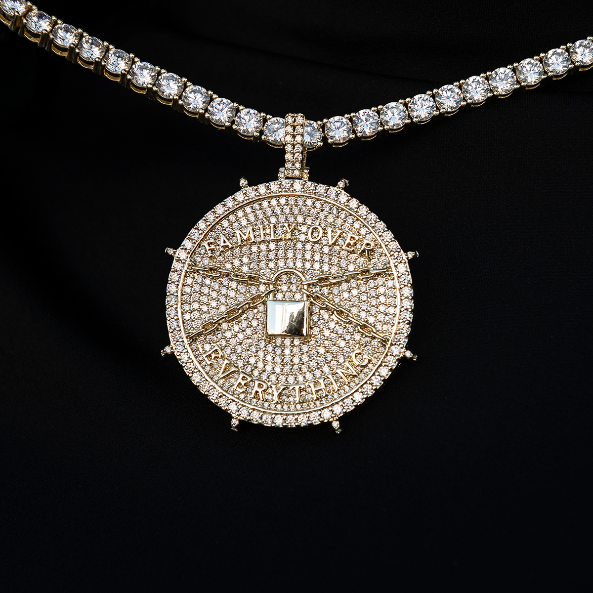 Protect the Family Pendant – The GLD Shop