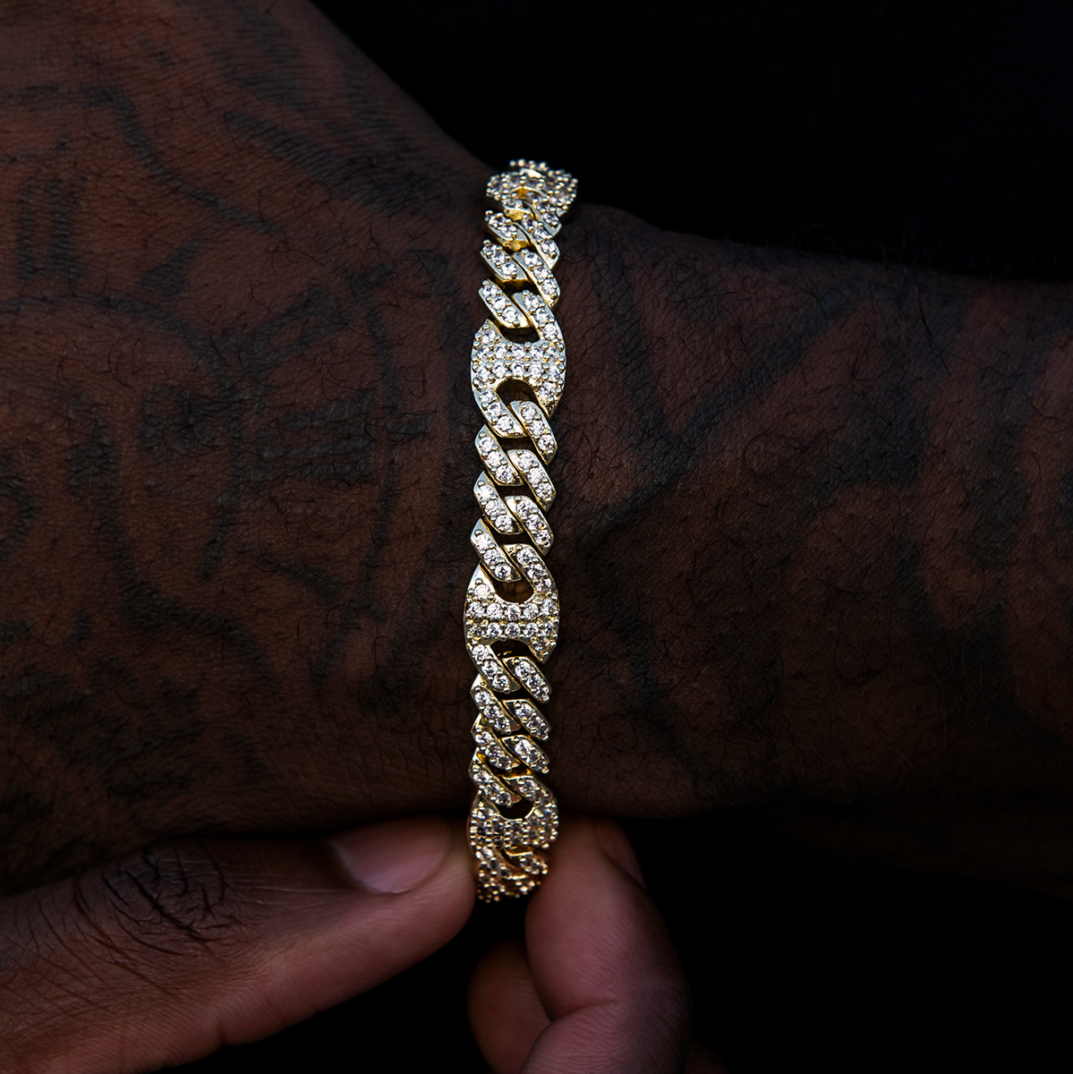 9MM Iced Puffed Mariner Bracelet | Gold Mariner Link Bracelet | GLD ...
