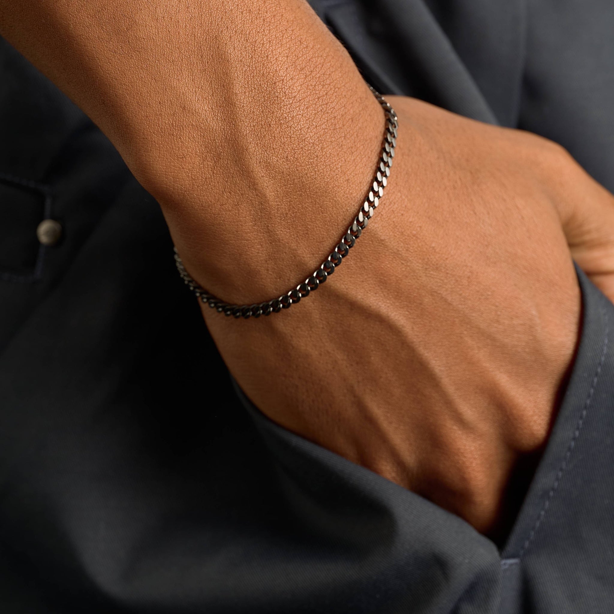 Micro Cuban Chain Bracelet in Black in 3mm | GLD - The GLD Shop