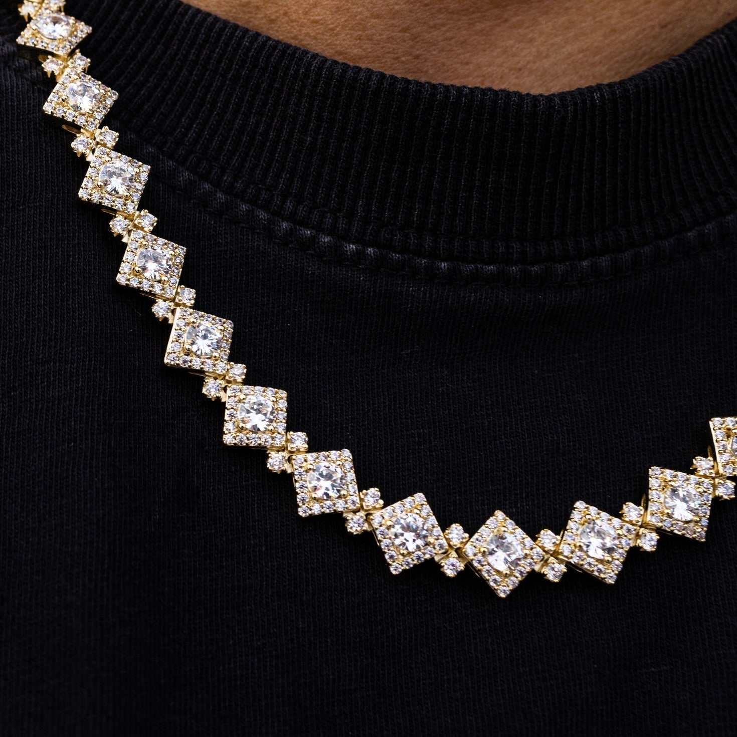 Cloister Link Chain in Yellow Gold | The GLD Shop