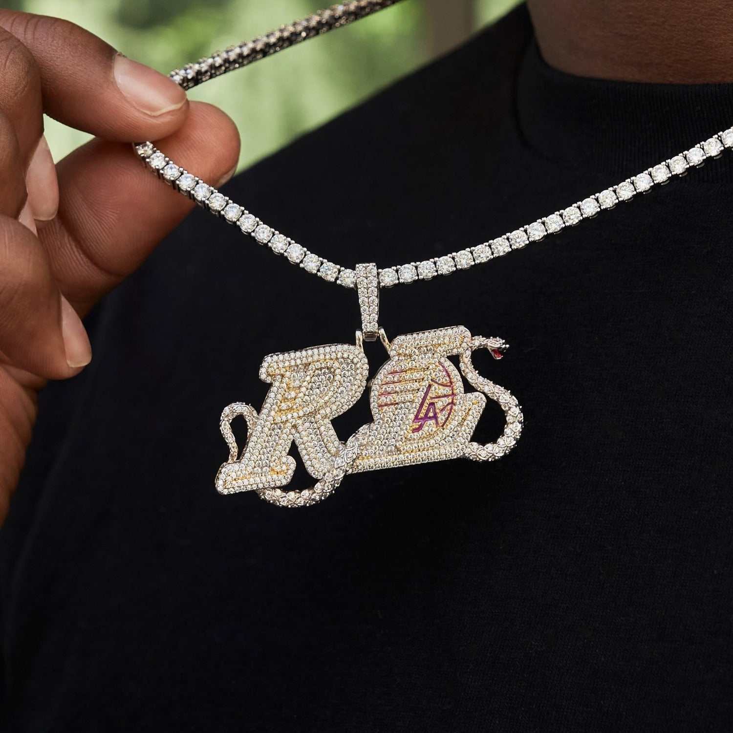 Official Rolling Loud LA '23 Pendant – The GLD Shop