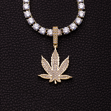 Diamond Weed Leaf Pendant in Yellow Gold – The GLD Shop