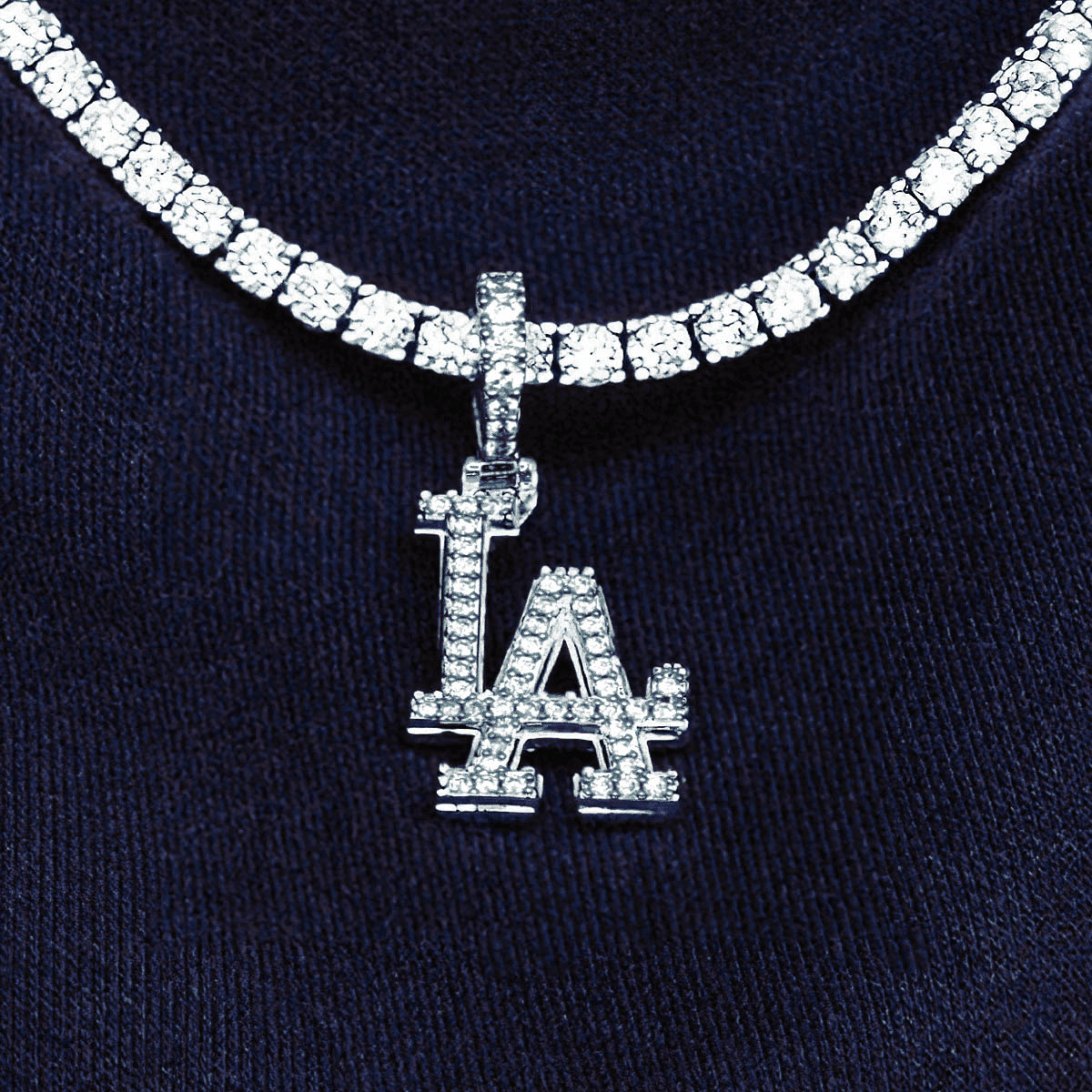 Los Angeles Dodgers Official MLB Micro Logo Pendant in White Gold – The ...